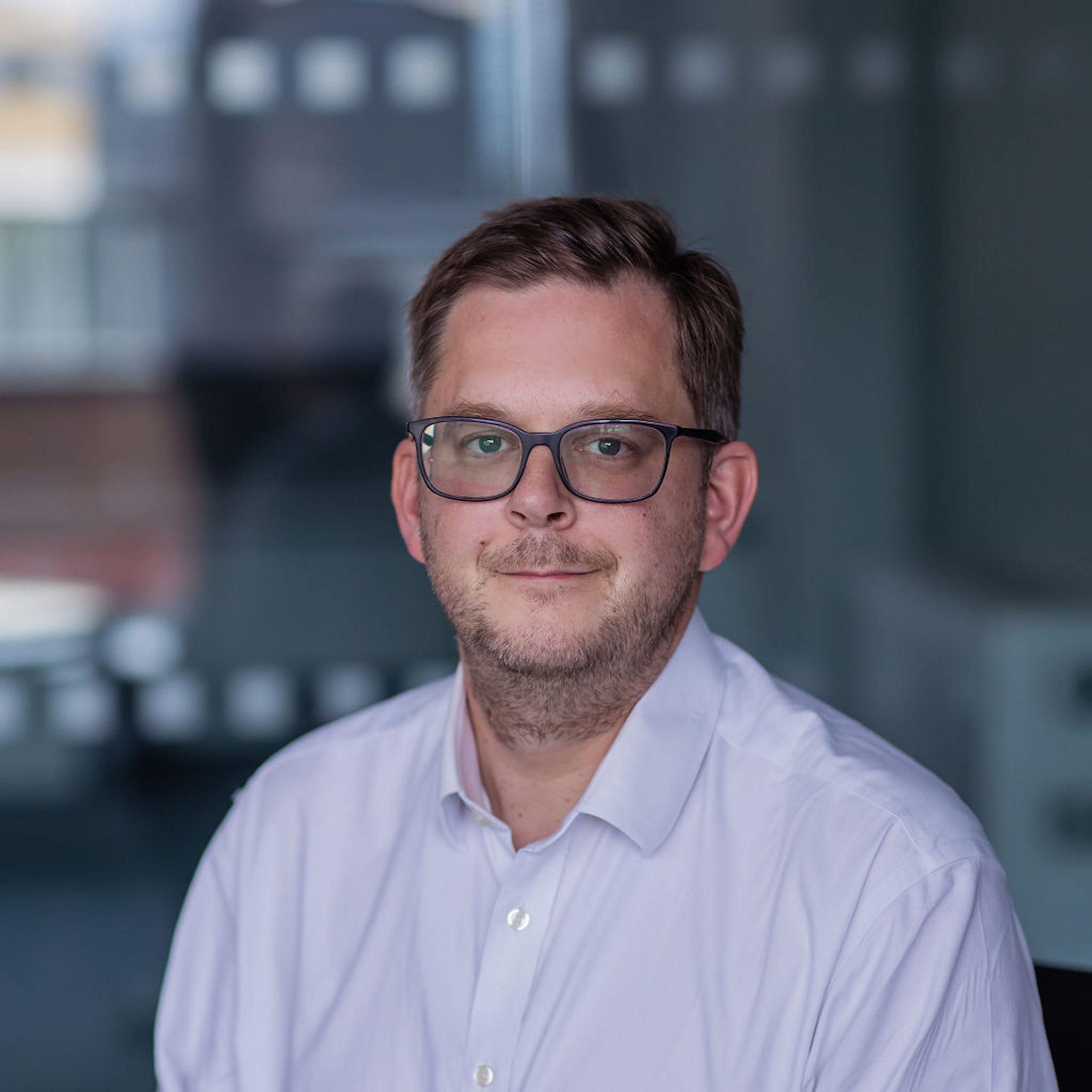 Industrial Warehouse Units to Rent Alfreds Way Industrial Estate ...